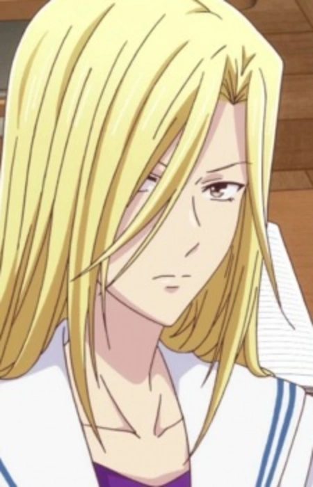 Arisa Uotani / Персонаж